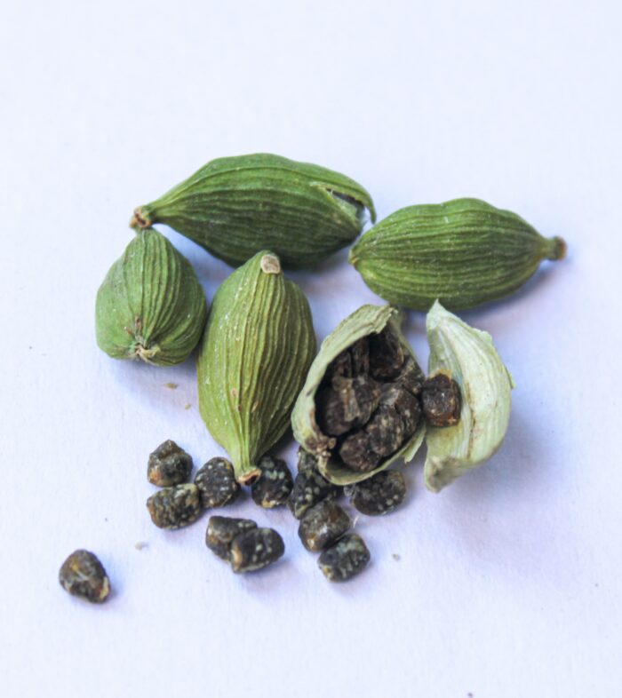 Kakule: Tarihi, Lezzeti, Faydaları ve Kullanımı - Ethicwater